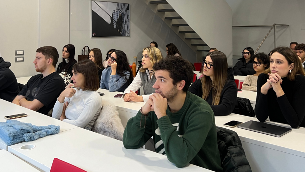 OPEN LECTURERS - Ferrari Fashion School